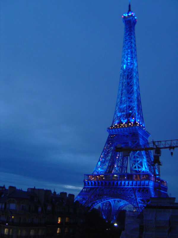 Eiffel Tower Turns Blue | EF Tours Blog
