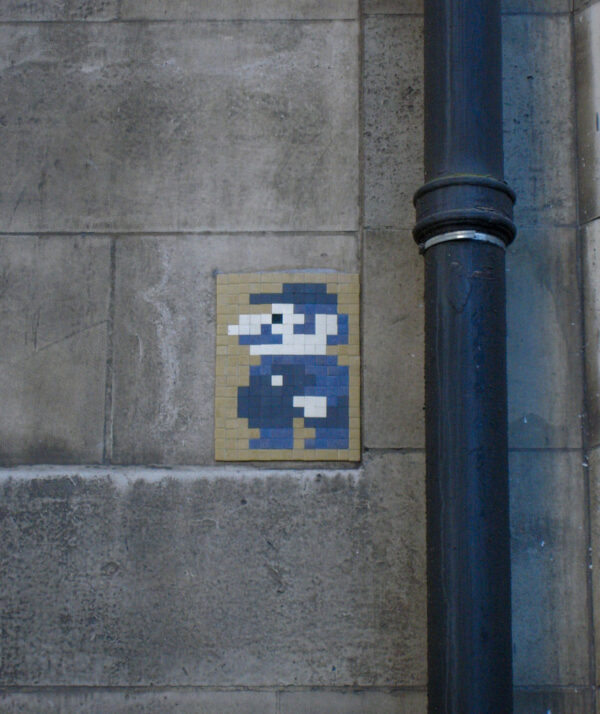Space invader street art and mosaics around Europe | EF Tours Blog